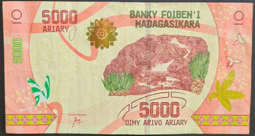 Madagascar 5,000 Ariary Banknote – Coinpeeps
